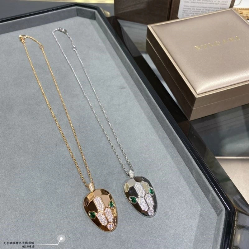 Brand-authenticated Bvlgari Necklaces