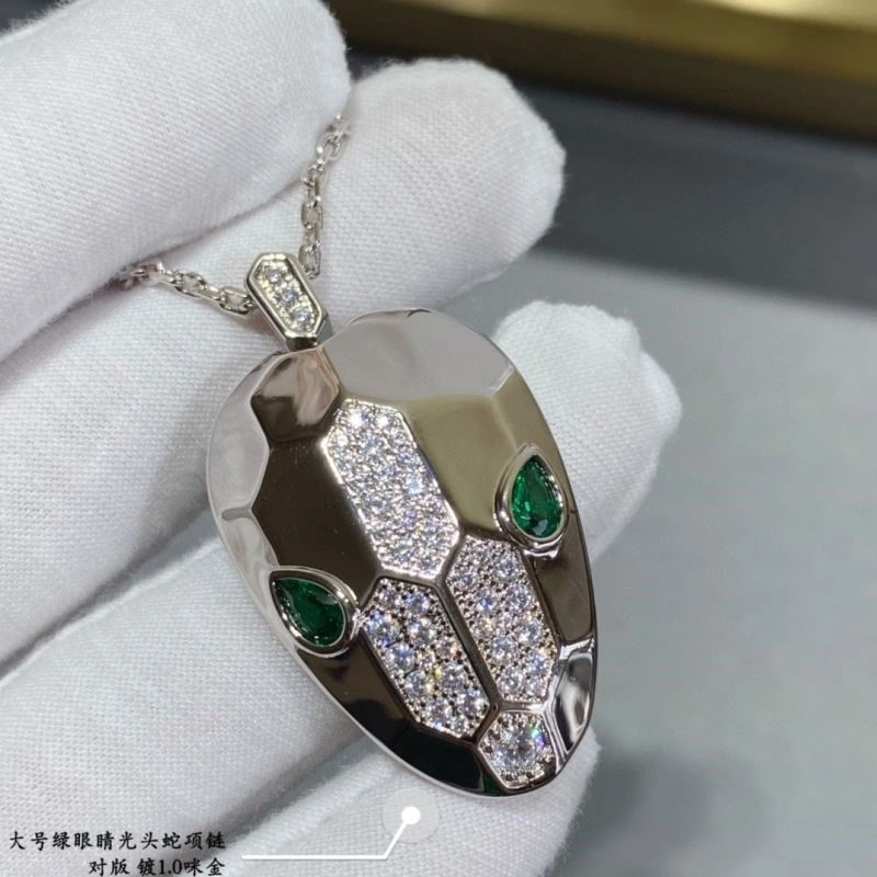 Brand-authenticated Bvlgari Necklaces