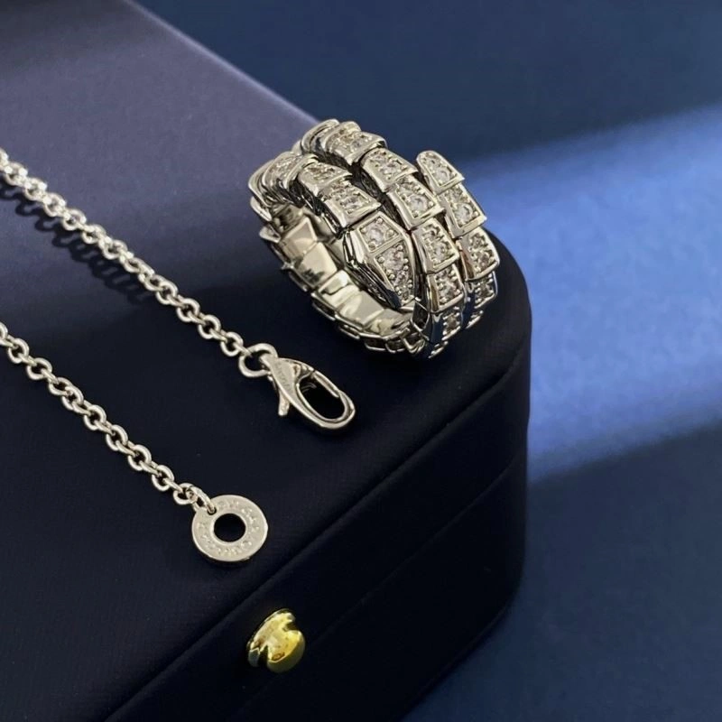 Brand-original Bvlgari Necklaces
