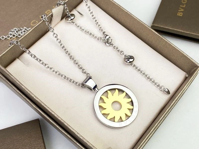 Mirror quality Bvlgari Necklaces