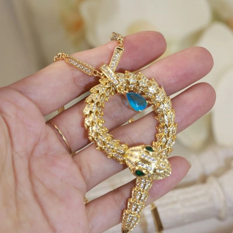 Top mirror Bvlgari Necklaces