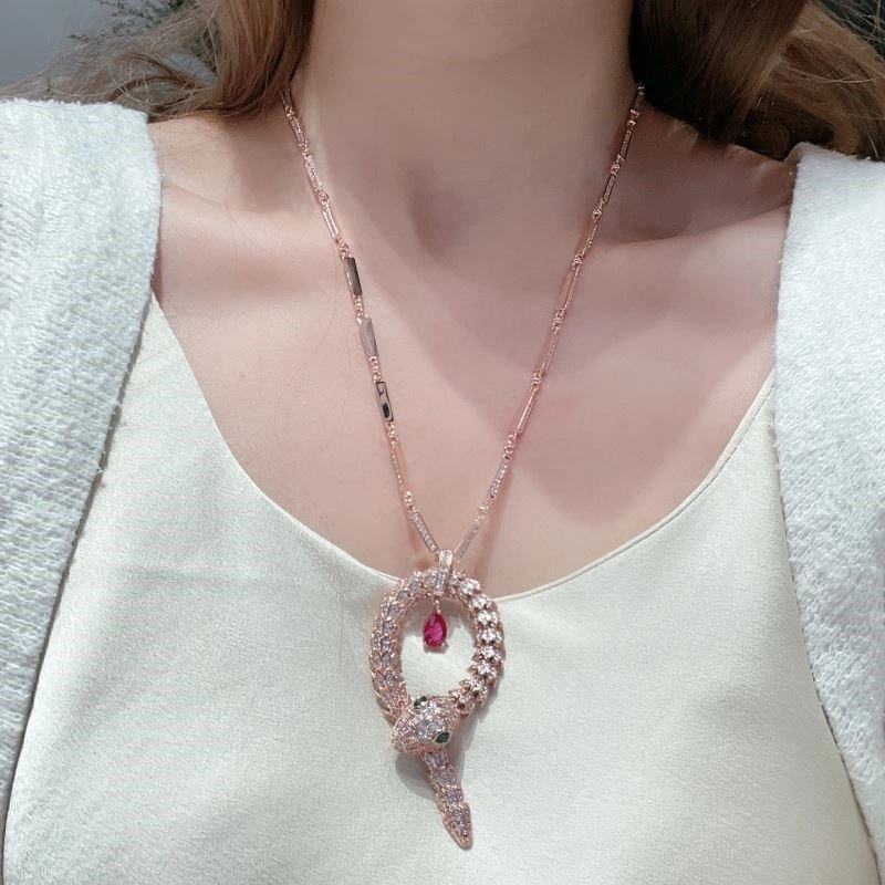 Top mirror Bvlgari Necklaces
