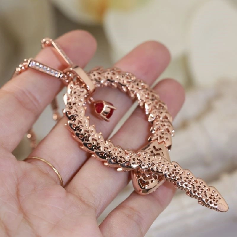 Top mirror Bvlgari Necklaces