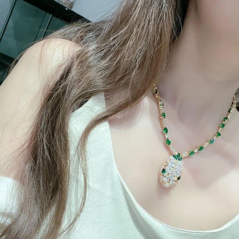 Factory-made Bvlgari Necklaces
