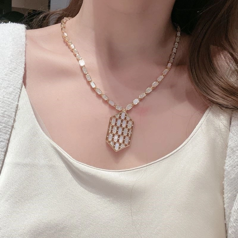 Mirror quality Bvlgari Necklaces