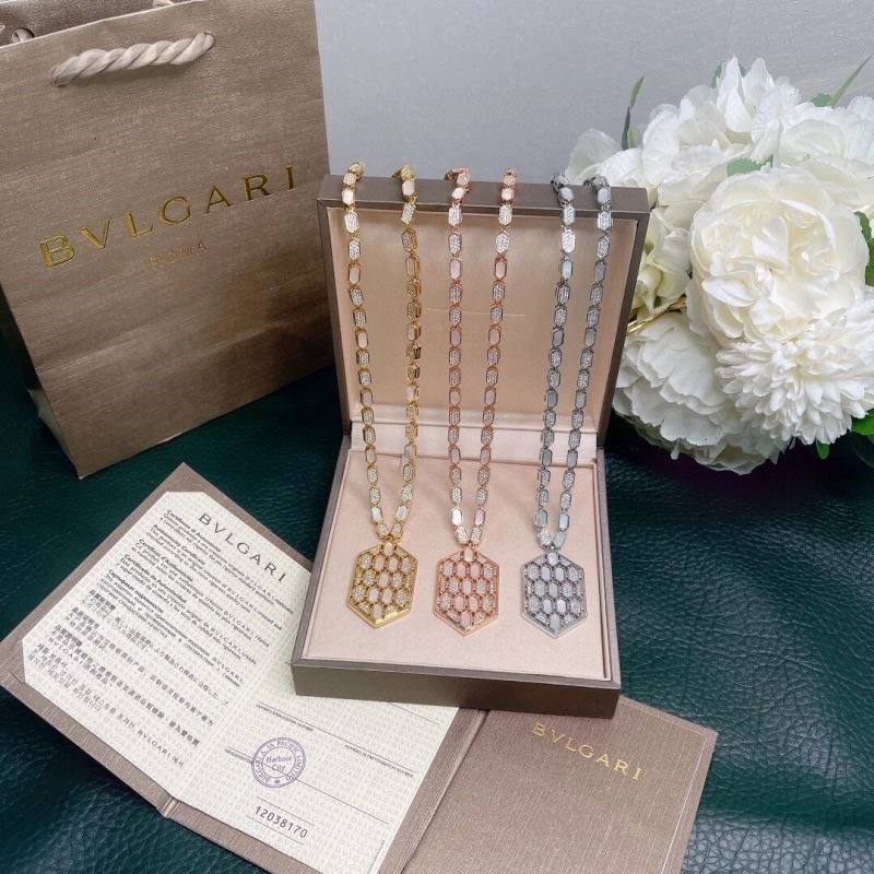 Mirror quality Bvlgari Necklaces