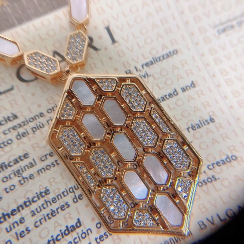Mirror quality Bvlgari Necklaces