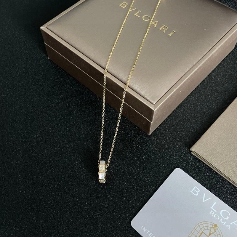 Factory-made Bvlgari Necklaces