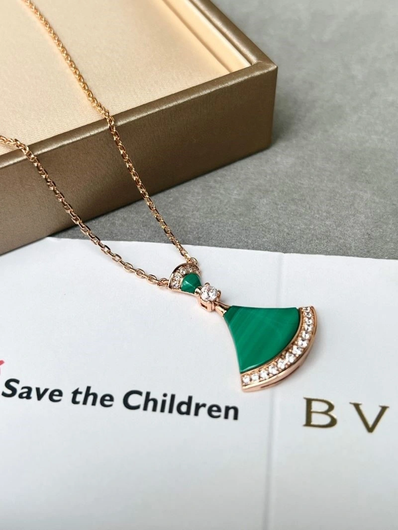 Official Bvlgari Necklaces