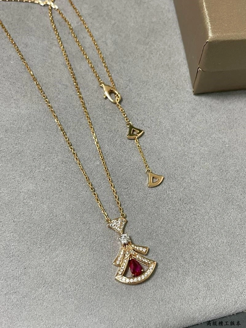 Top mirror Bvlgari Necklaces