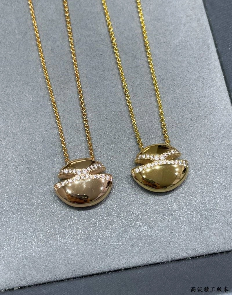 Economical Bvlgari Necklaces