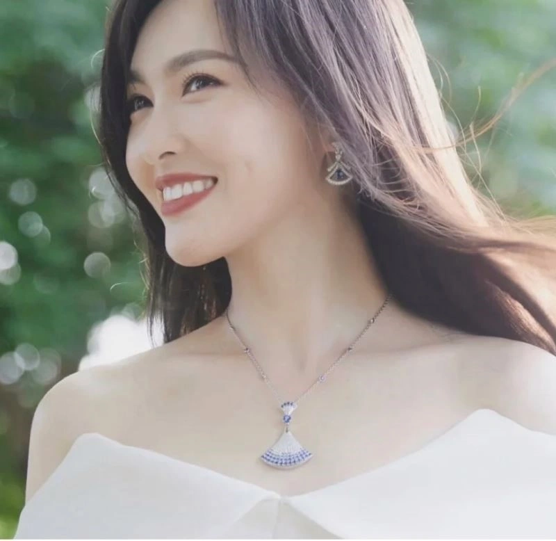 Economical Bvlgari Necklaces