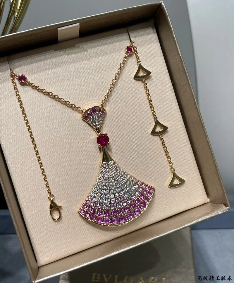 High fidelity Bvlgari Necklaces