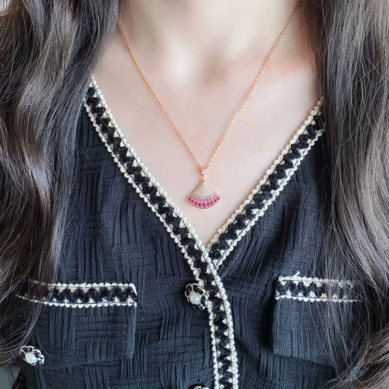 Discounted Bvlgari Necklaces