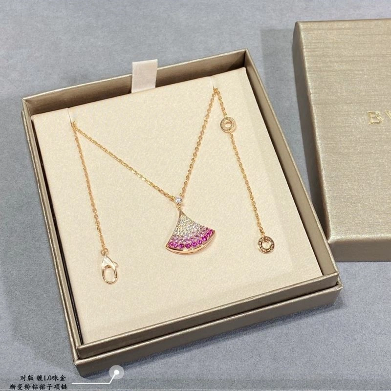 Discounted Bvlgari Necklaces