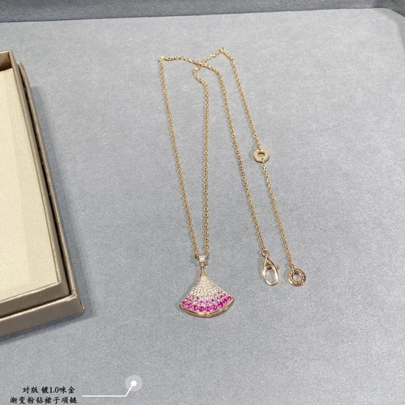 Discounted Bvlgari Necklaces