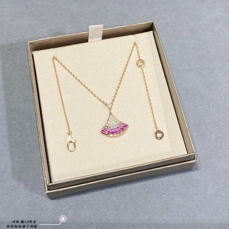 Discounted Bvlgari Necklaces