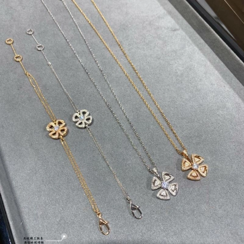 Value-priced Bvlgari Necklaces