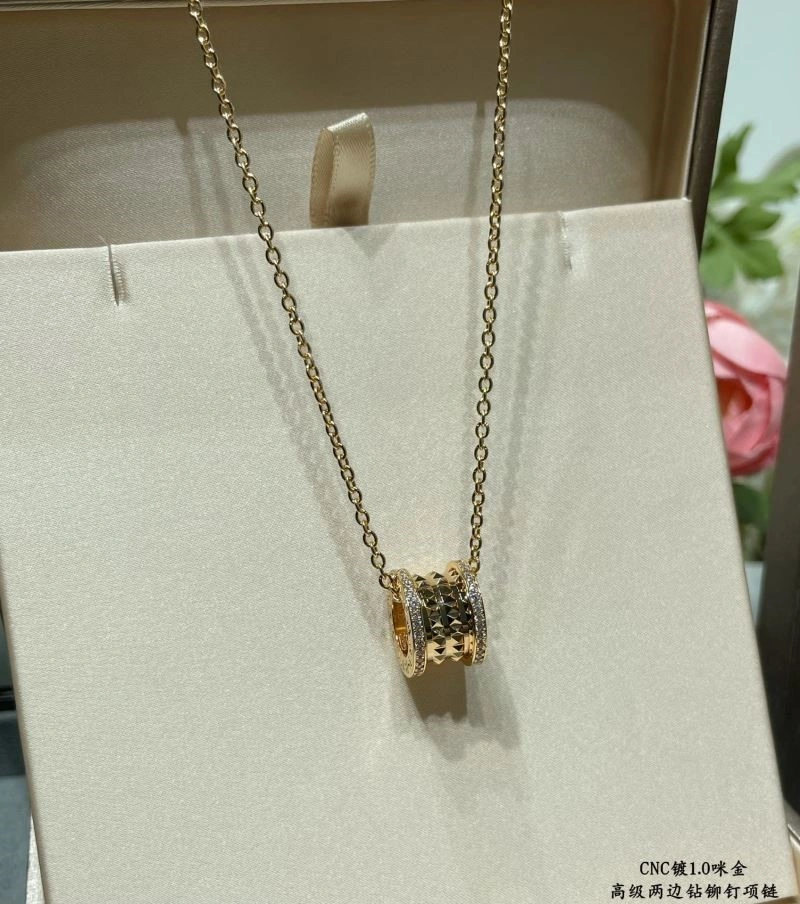 Original Bvlgari Necklaces