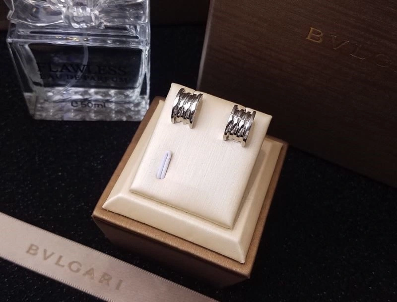 Reasonably priced Bvlgari Necklaces