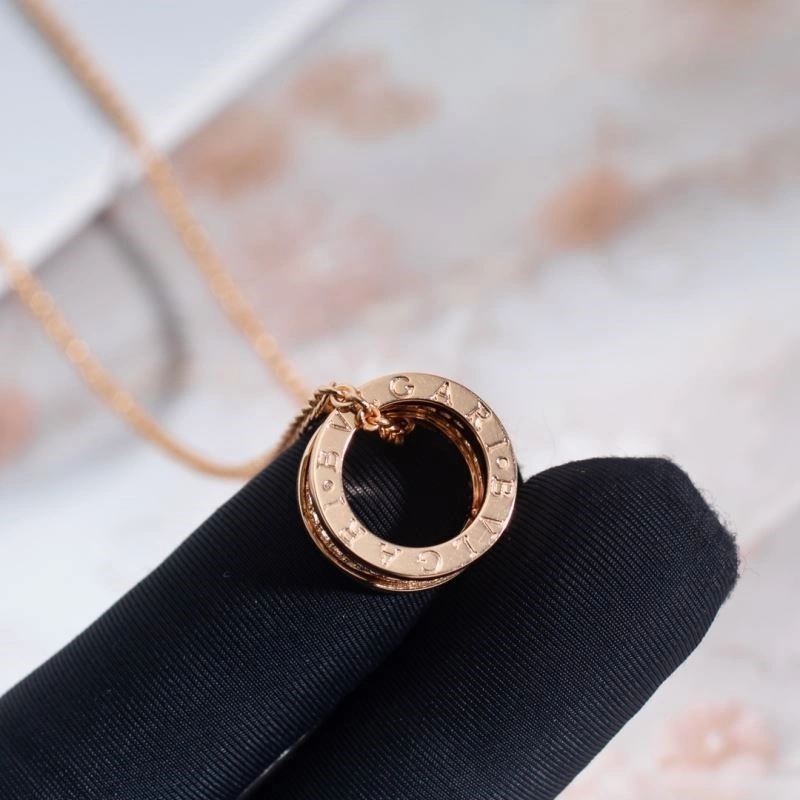 Affordable Bvlgari Necklaces