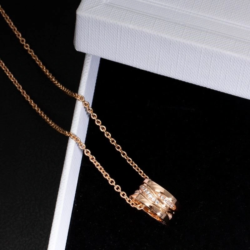 Affordable Bvlgari Necklaces