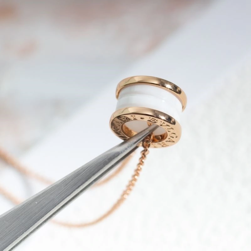 Factory-made Bvlgari Necklaces