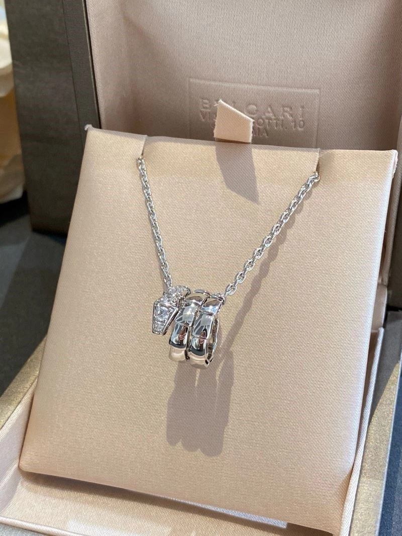 Perfect replica Bvlgari Necklaces