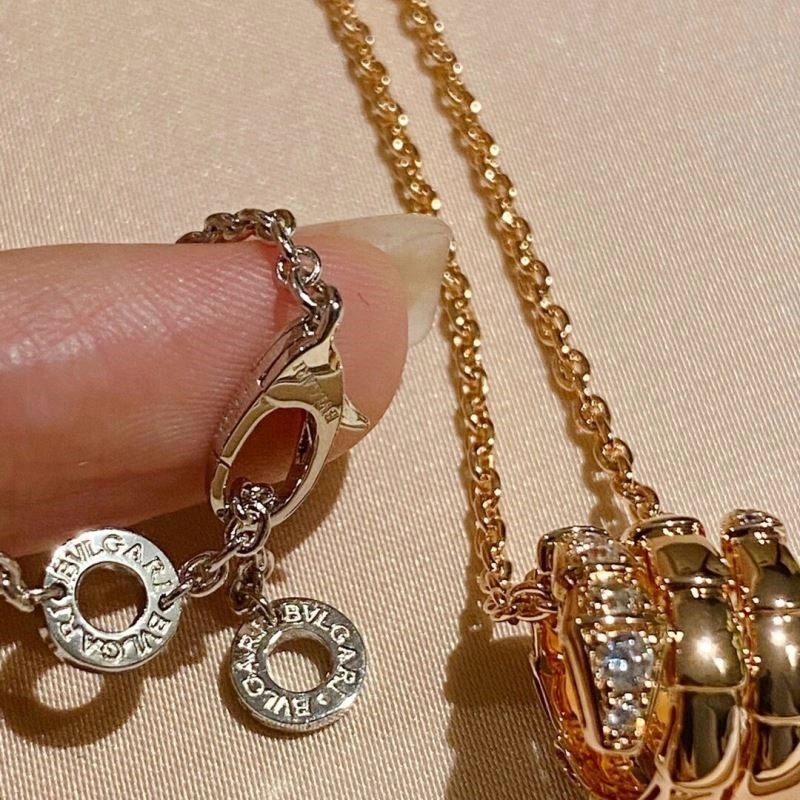 Perfect replica Bvlgari Necklaces