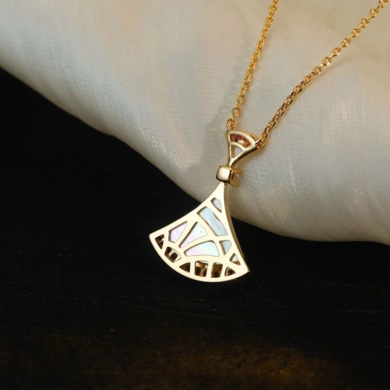 Exact replica Bvlgari Necklaces