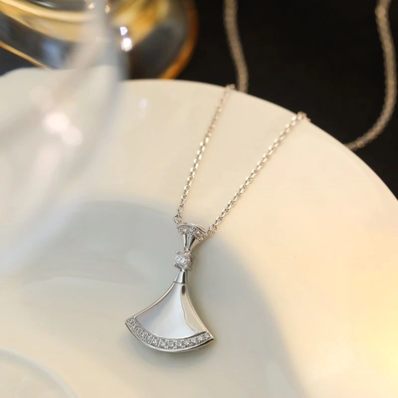 Precise copy Bvlgari Necklaces