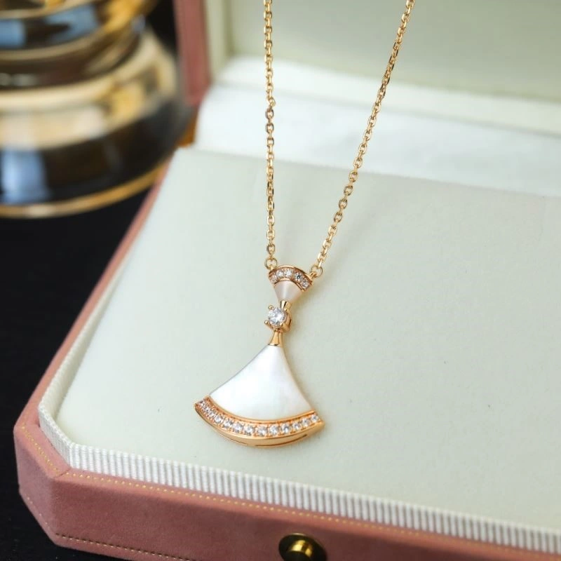 High accuracy Bvlgari Necklaces