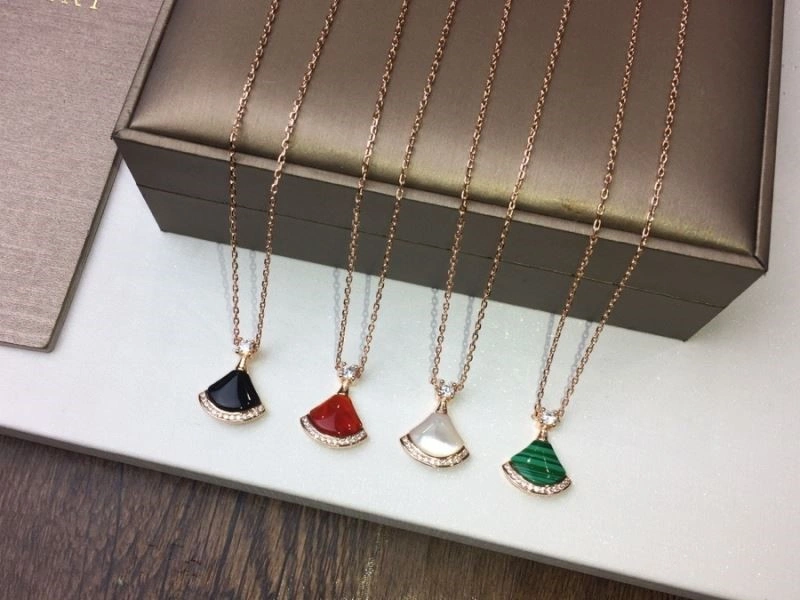 Factory-made Bvlgari Necklaces