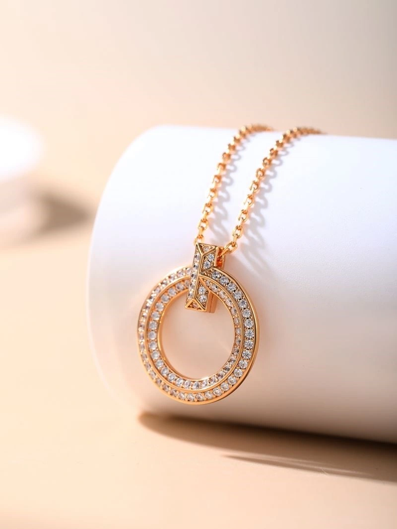 Factory-made Bvlgari Necklaces