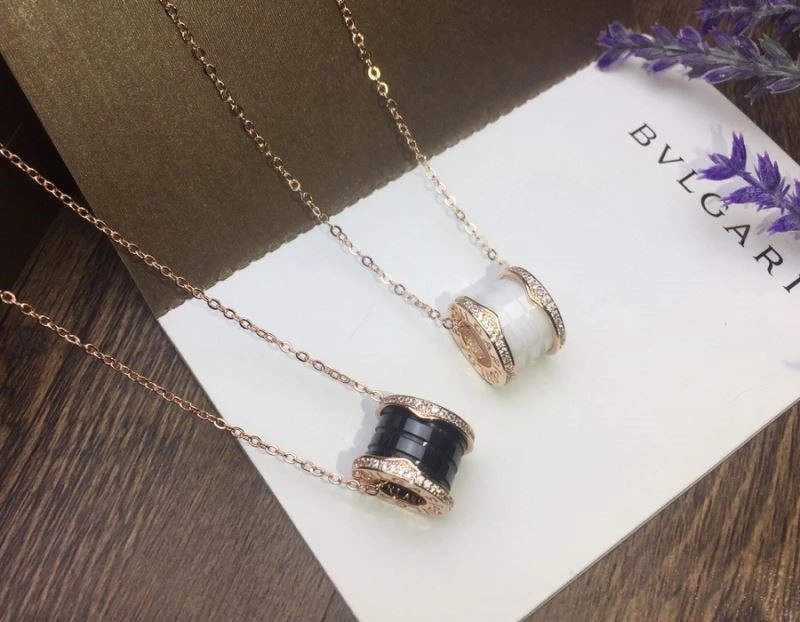 Inexpensive Bvlgari Necklaces