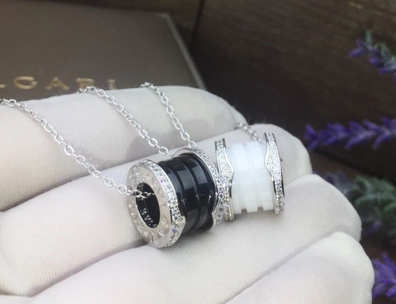 Inexpensive Bvlgari Necklaces