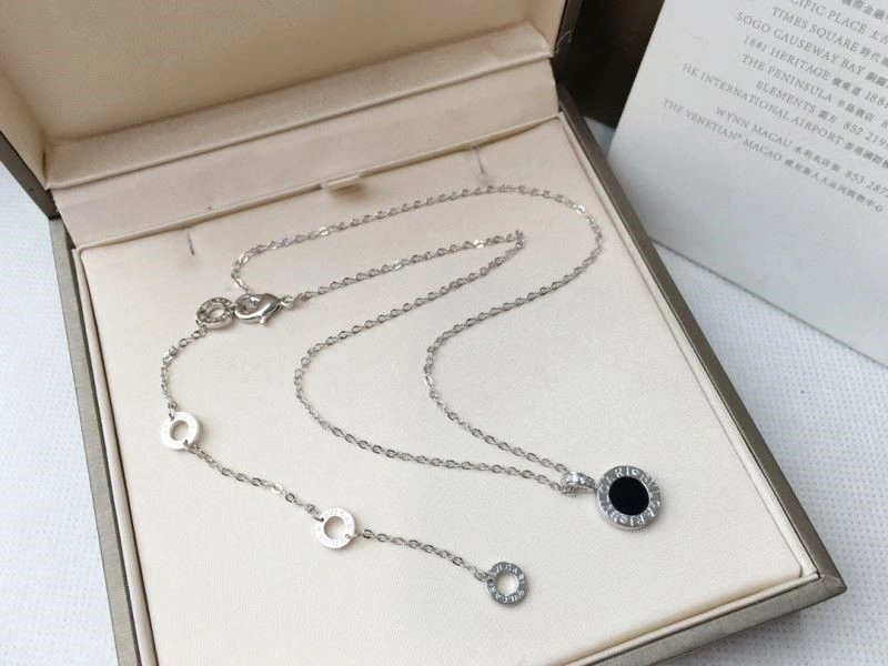 Economical Bvlgari Necklaces