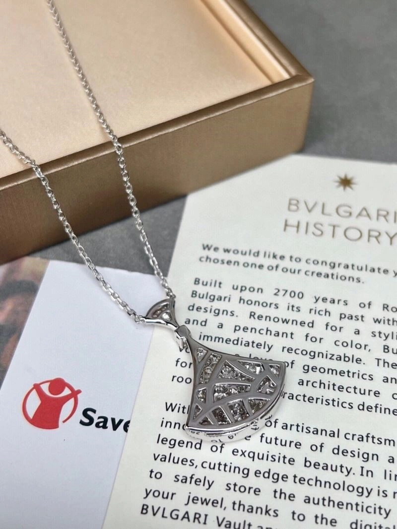 Affordable Bvlgari Necklaces