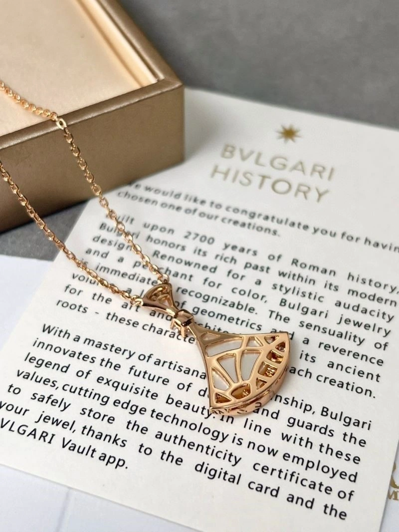 High accuracy Bvlgari Necklaces