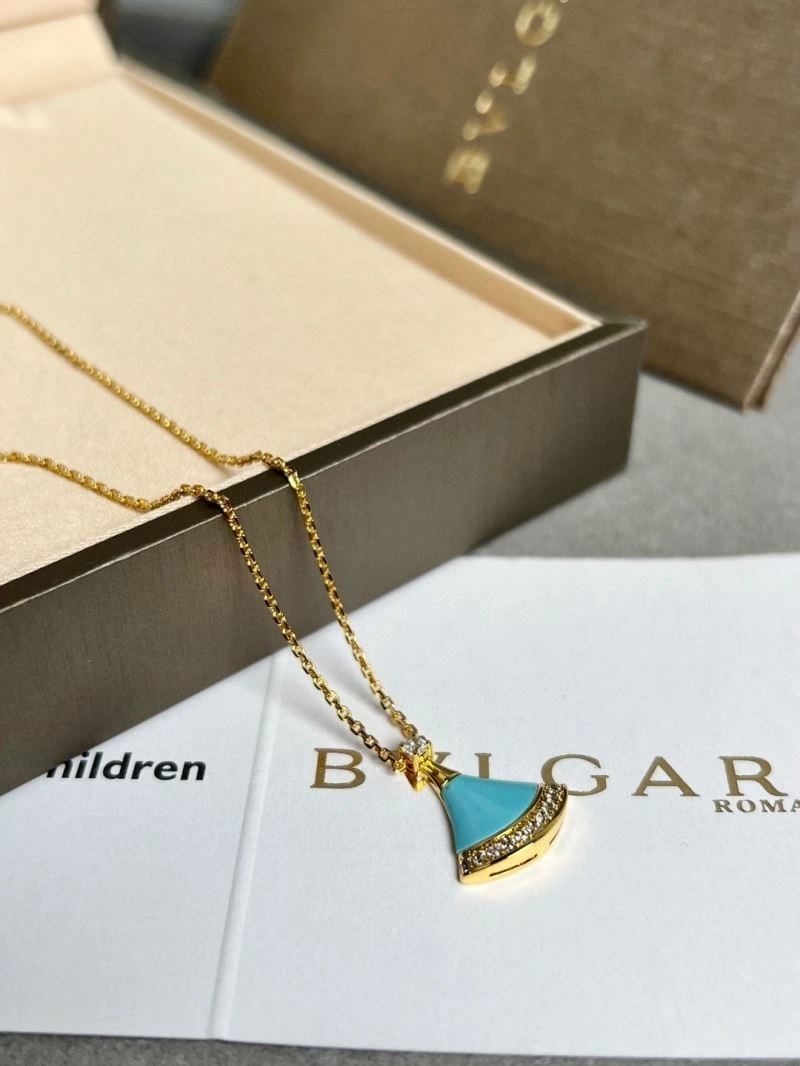 Official Bvlgari Necklaces
