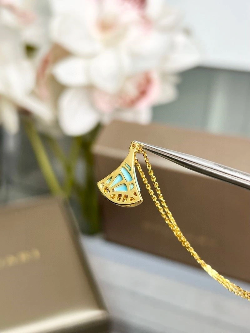 Official Bvlgari Necklaces