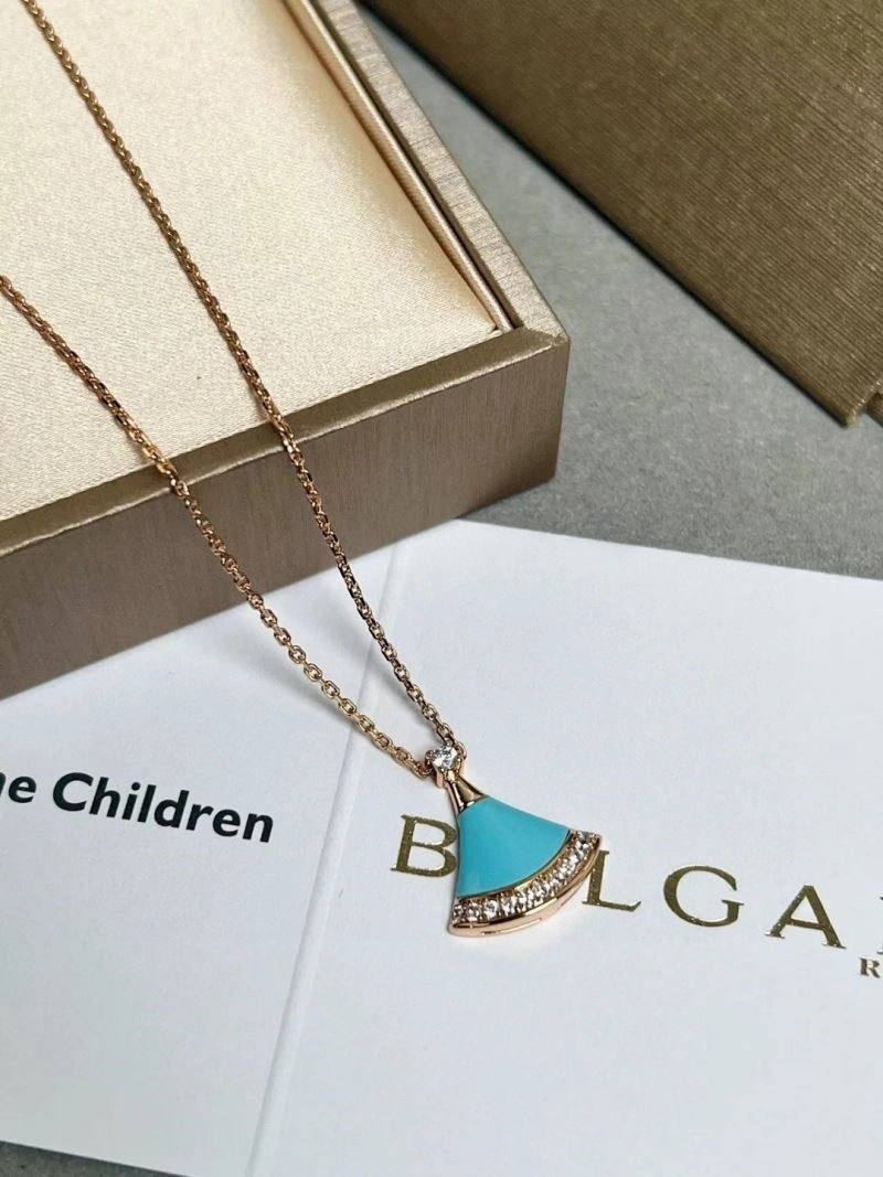 Value-priced Bvlgari Necklaces
