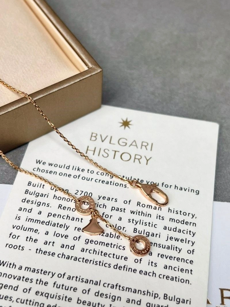 Budget-friendly Bvlgari Necklaces