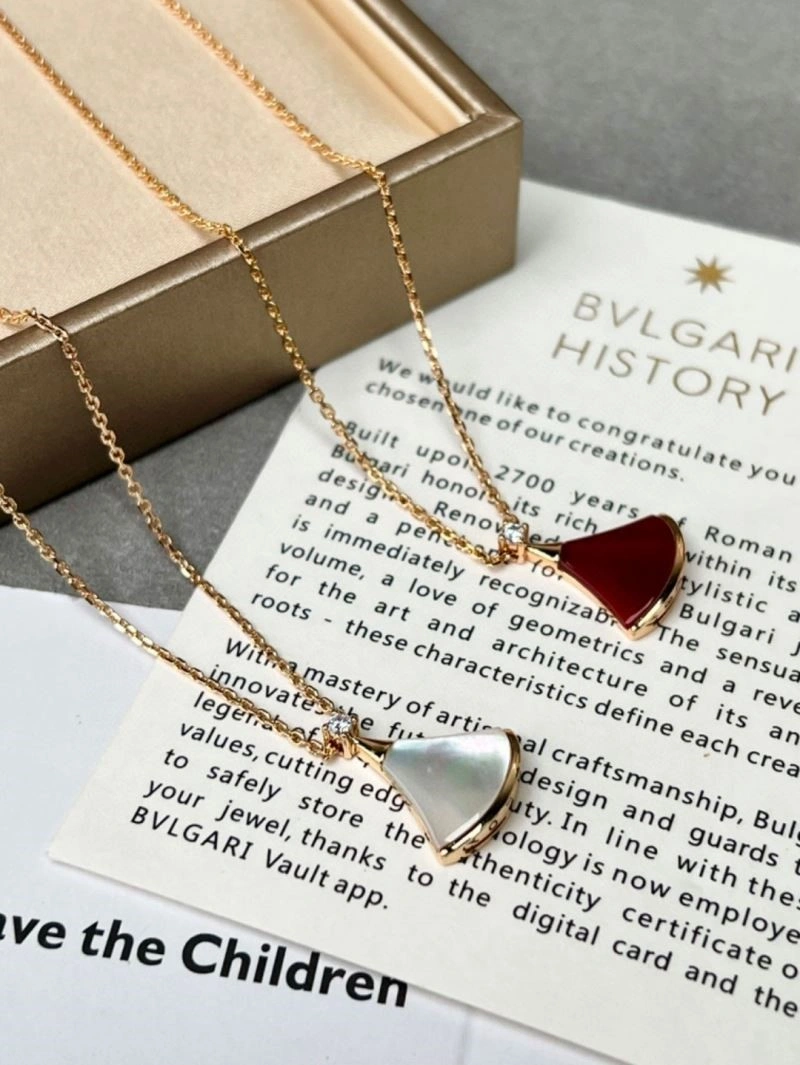 Bvlgari Necklaces