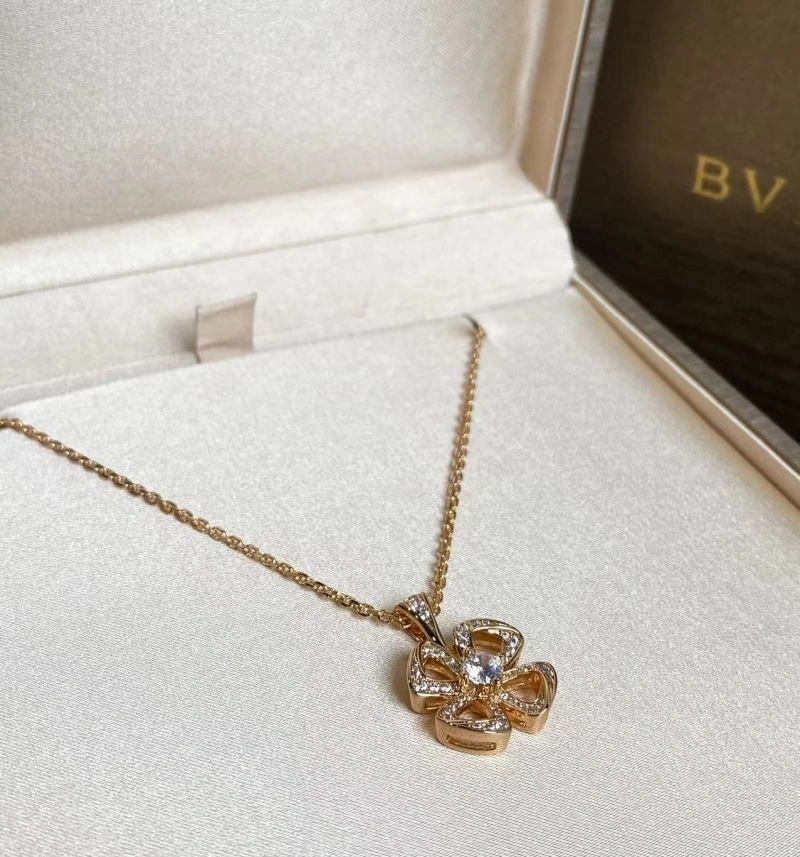 Factory-made Bvlgari Necklaces