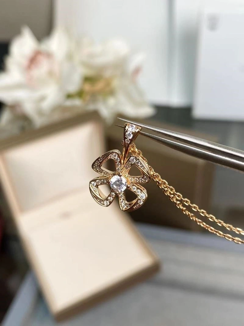 Factory-made Bvlgari Necklaces