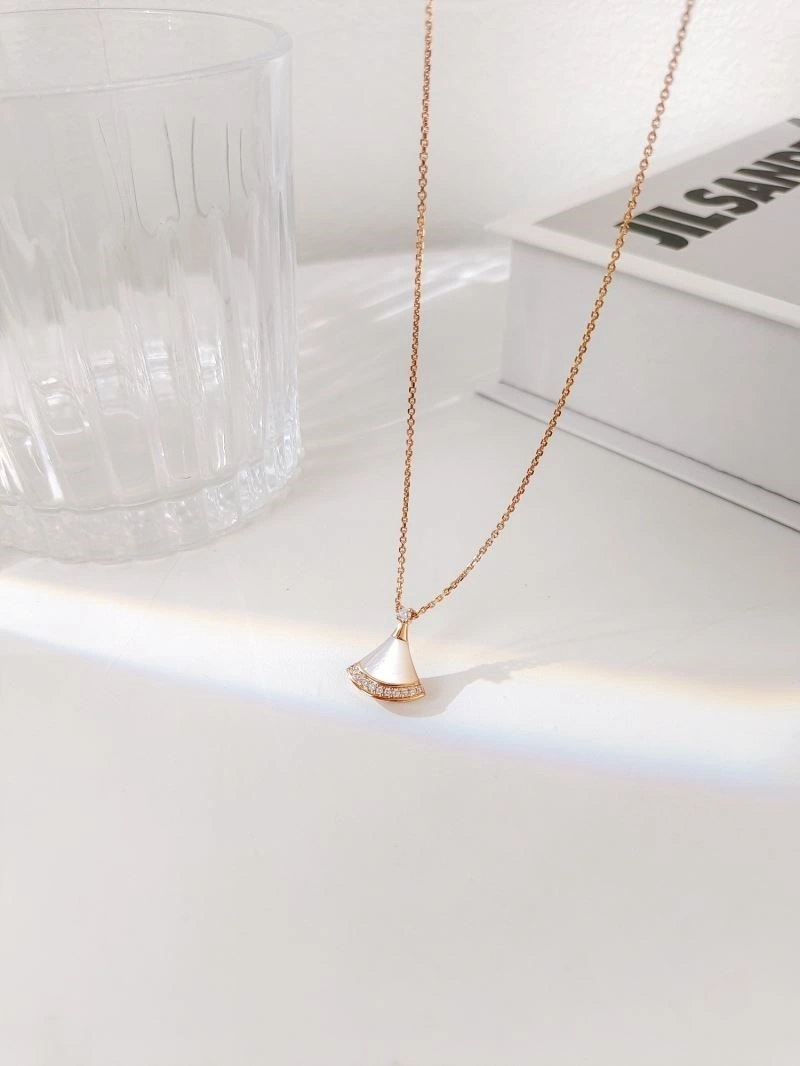 Reasonably priced Bvlgari Necklaces