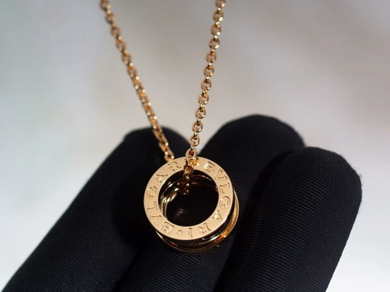 Legit Bvlgari Necklaces