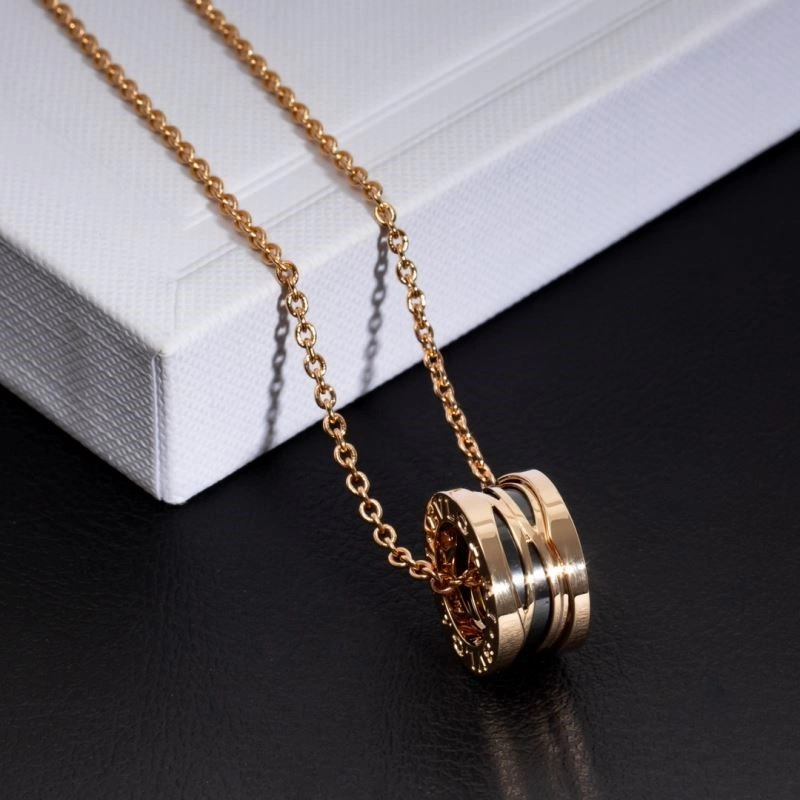 Legit Bvlgari Necklaces
