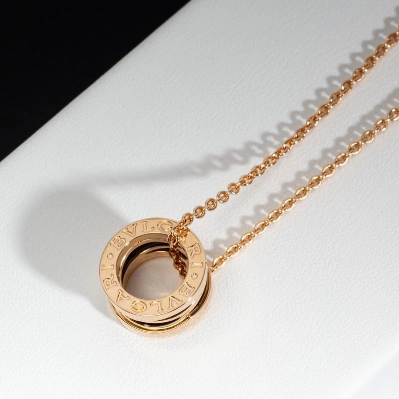 Legit Bvlgari Necklaces